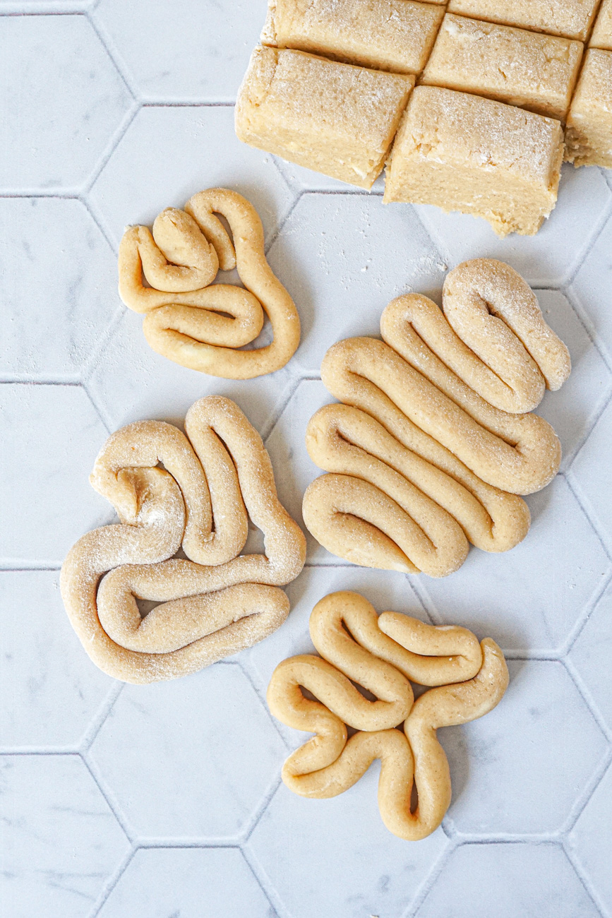 Raivas (Portuguese Cinnamon Cookies) - Tara's Multicultural Table