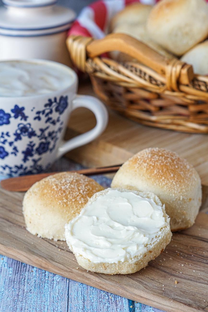 Pandesal (Filipino Bread Rolls) - Tara's Multicultural Table