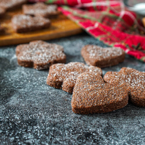 Basler Brunsli (Swiss Chocolate Spice Cookies) - Tara's Multicultural Table