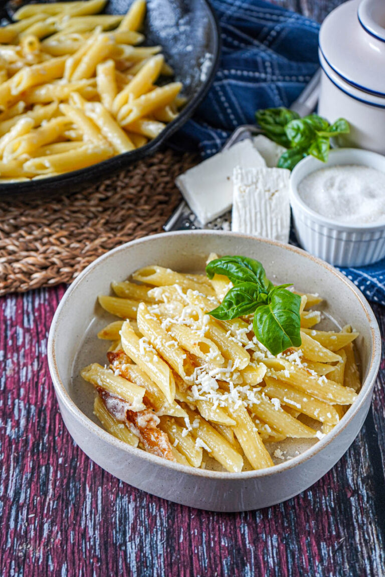 Paste cu Brânză (Romanian Pasta with Cheese) - Tara's Multicultural Table